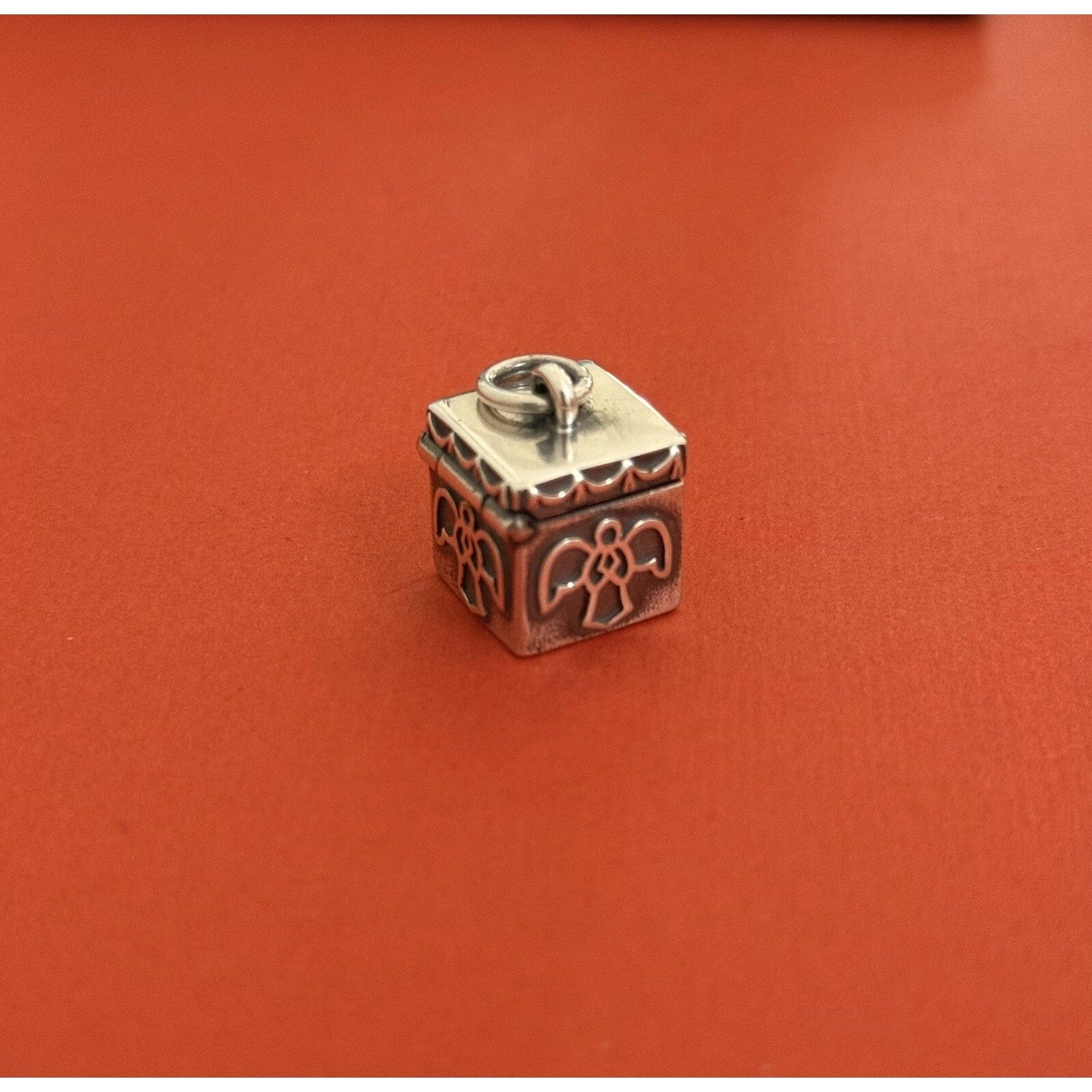 Pre owned James Avery Retired Sterling Silver Angel Prayer Box Charm ...