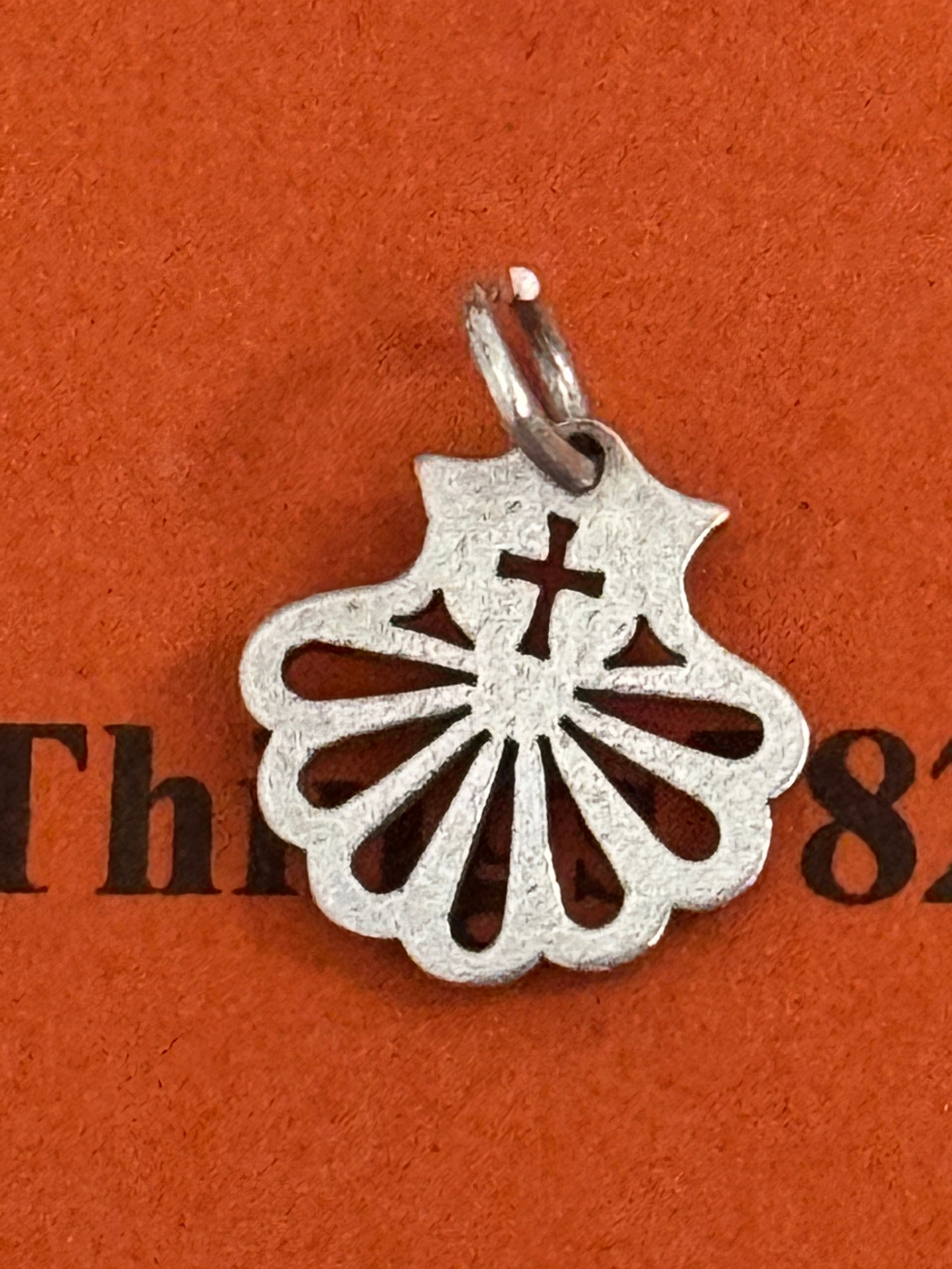 Pre Owned James Avery Retired and Hard to Find – Some of My Favorite Things